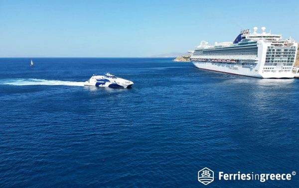 Super Jet of Sea Jets: Info & Photos | FerriesinGreece