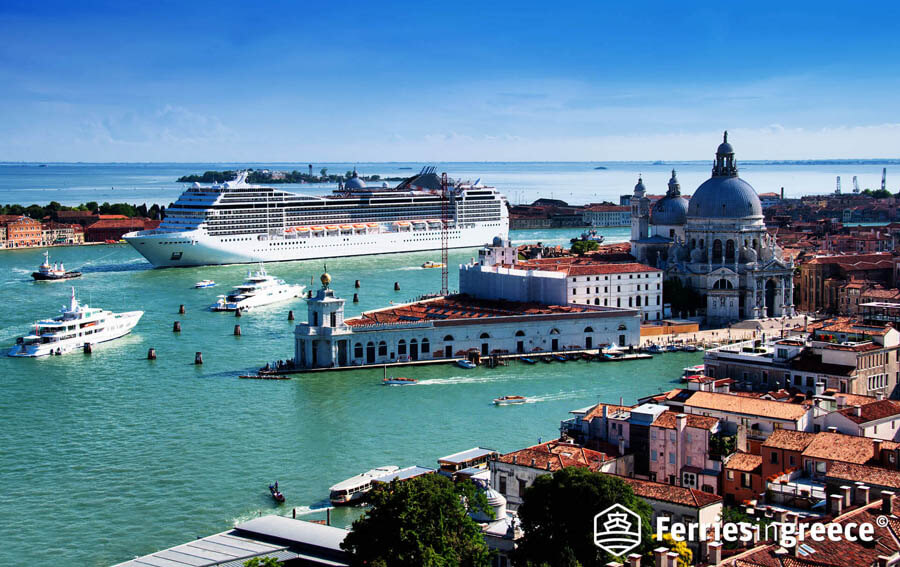 Venice Ferry: Tickets, Schedules & Prices | FerriesinGreece